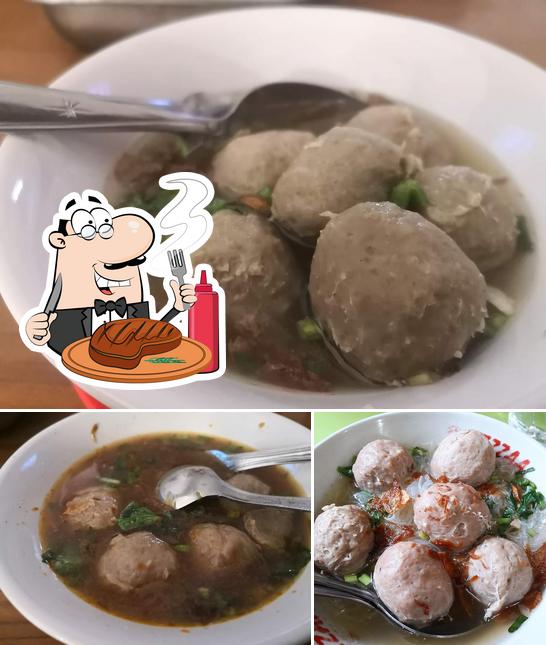 BAKSO SUKOWATI CIKALAGAN restaurant, Cileungsi - Restaurant reviews