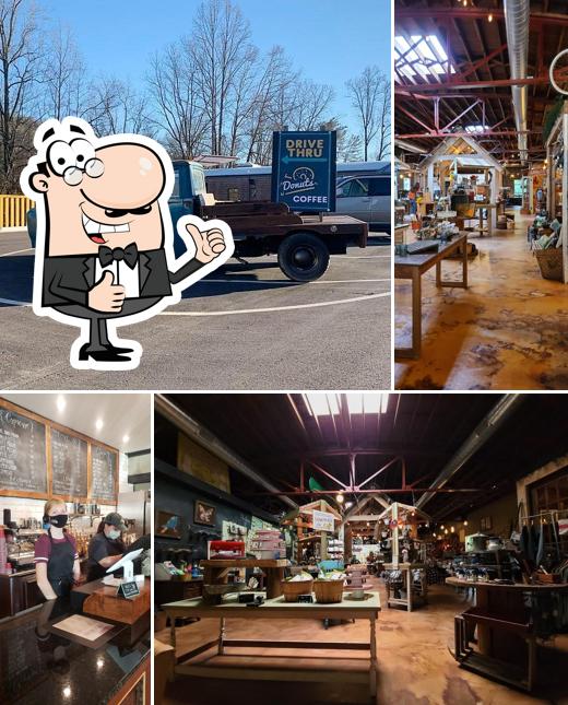 Rare Bird Emporium in Murphy - Restaurant menu and reviews