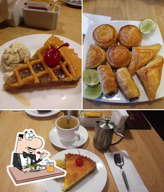 Pasteleria La Bondiet cafeteria, Cusco, Av. El Sol 781 - Restaurant reviews