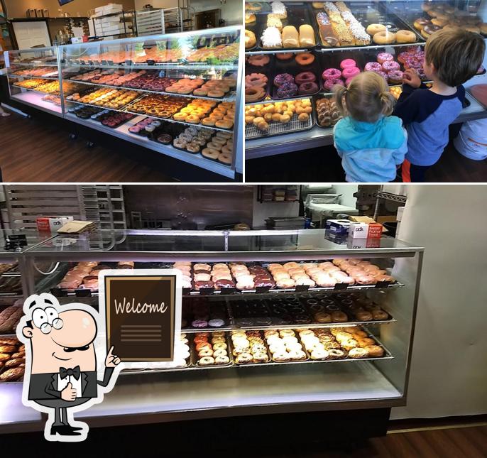 Moon Donuts & Cafe, Monticello - Restaurant menu, prices and reviews