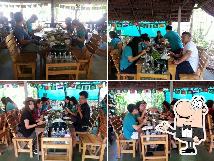 Top 5 restaurants with fried chicken in Muak Lek, december 2025 ...