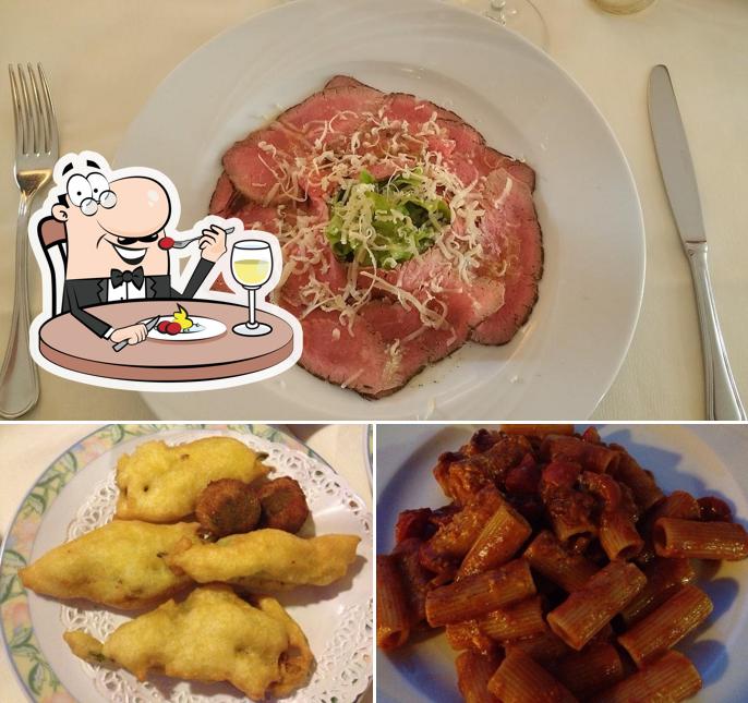 Locanda i Piceni ristorante, Ortezzano, P.za M. Savini - Recensioni del ...