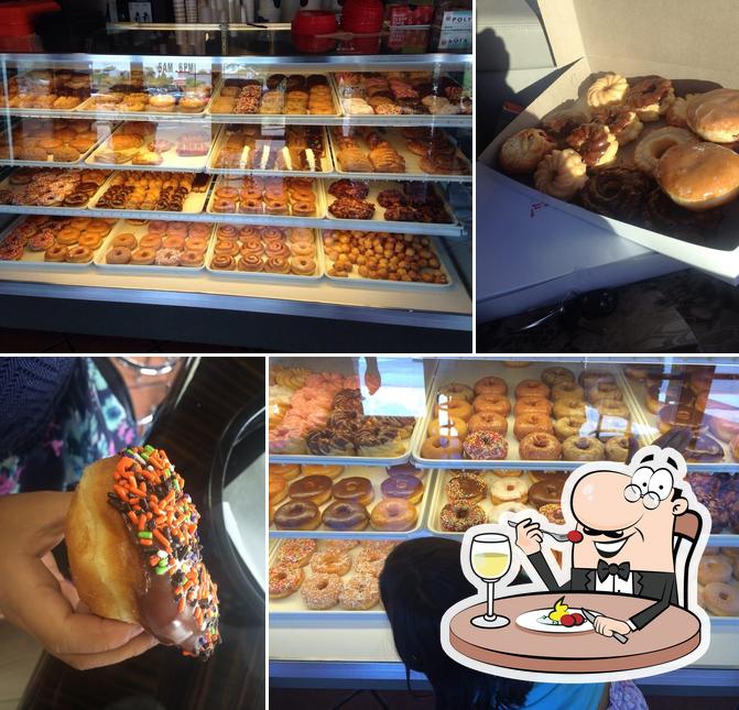 Rainbow Donuts Cafe & Deli, 3831 E Thunderbird Rd in Phoenix ...