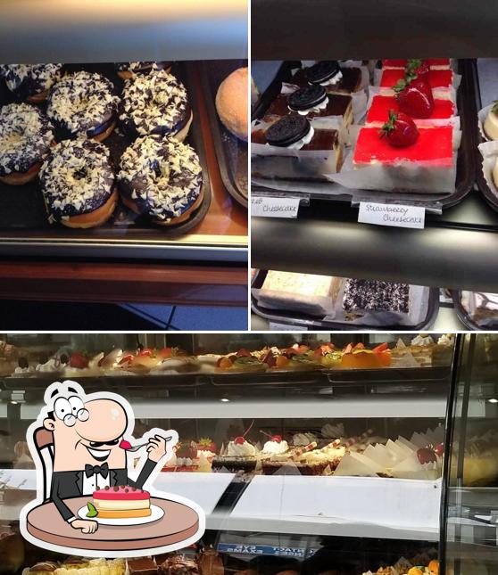 Golden Wheat Bakery Cafe in Toronto - Restaurant menu and reviews