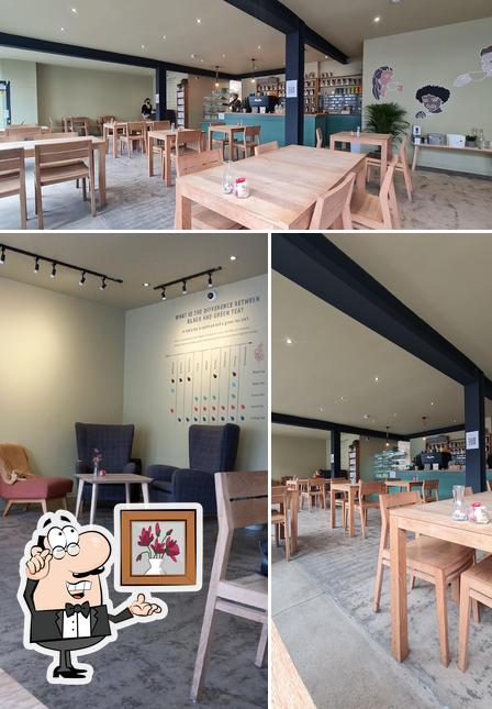 Waterloo Tea (Whitchurch Road) in Cardiff - Restaurant menu and reviews