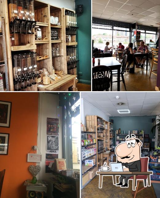 Deli-Lama Wholefood Shop & Cafe in Salford - Restaurant menu and reviews