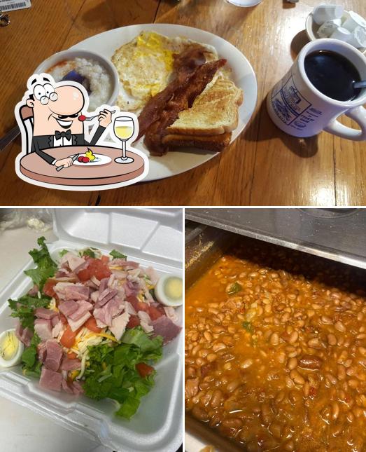 Startz Cafe, Canyon Lake - Restaurant menu, prices and reviews