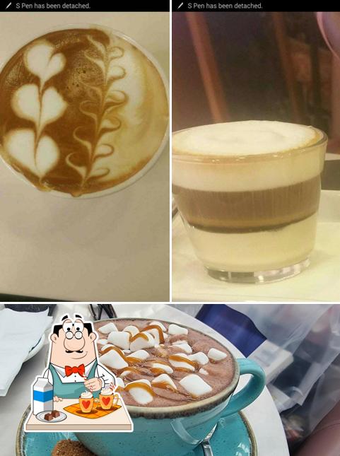 Arto Coffee Shop In Dubai Mall cafe, Dubai, Shop 010 - Financial Center ...