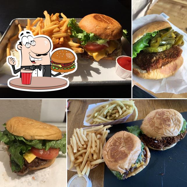 TrueBurger, 4101 Broadway in Oakland - Restaurant menu and reviews
