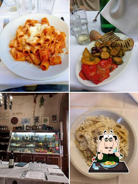 Trattoria da Lucia restaurant, Rome, Vicolo del Mattonato - Restaurant ...