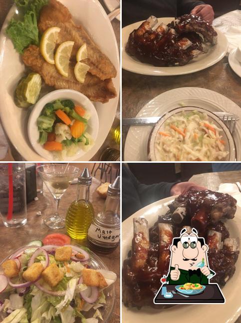 Corral Bar & Riverside Grill, Durand - Restaurant menu, prices and reviews