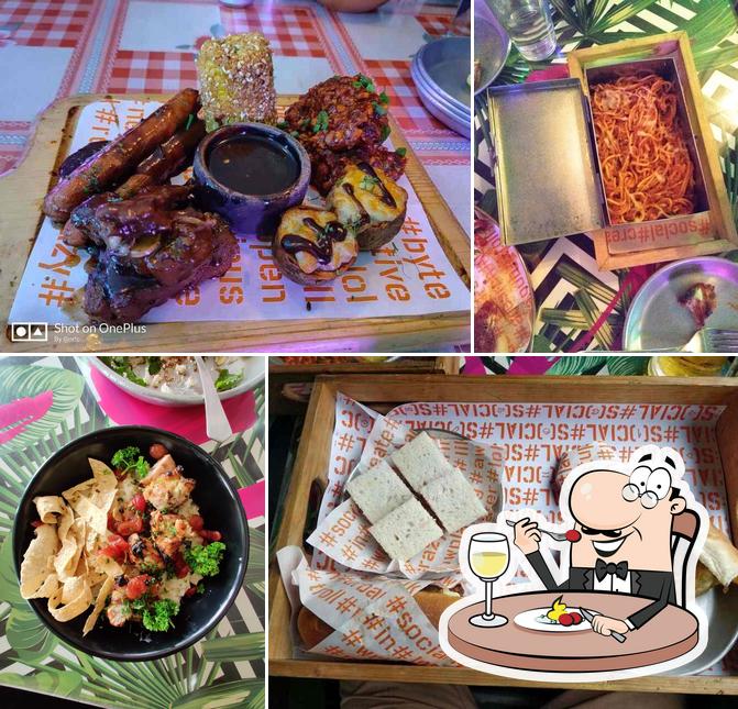 Carter Road SOCIAL, Mumbai - Restaurant reviews