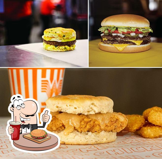 Whataburger, 1002 TX-100 in Los Fresnos - Restaurant reviews