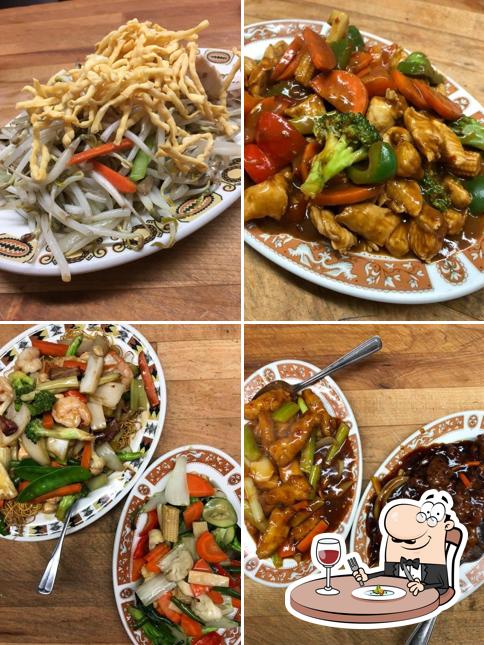 House Of Fong Restaurant in Carleton Place - Restaurant reviews