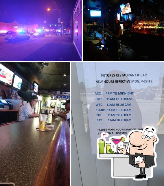 Showcase Sports Lounge, Garfield Heights - Restaurant menu, prices and ...