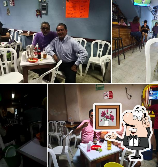 Los Dos Panchos pub & bar, Veracruz, C. Francisco Canal 894 ...