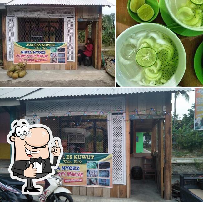 ES KUWUT khas BALI. cafe, Yamansari - Restaurant reviews