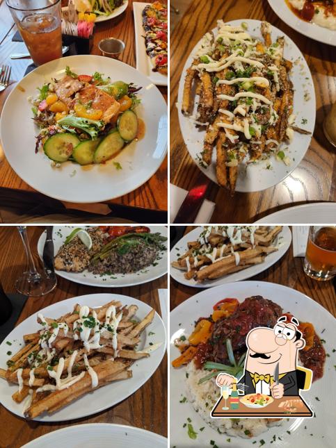 Elle & Jack's in Wheeling - Restaurant menu and reviews
