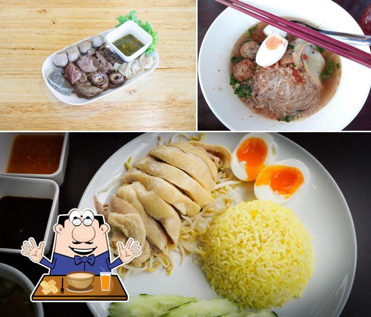 Anwa Yentofu Halal, Phuket - Restaurant menu, prices and reviews