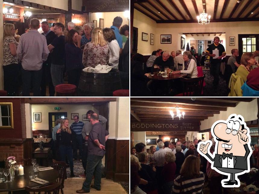 Pub y bar Abbots Mitre, Stockbridge - Carta del restaurante y opiniones