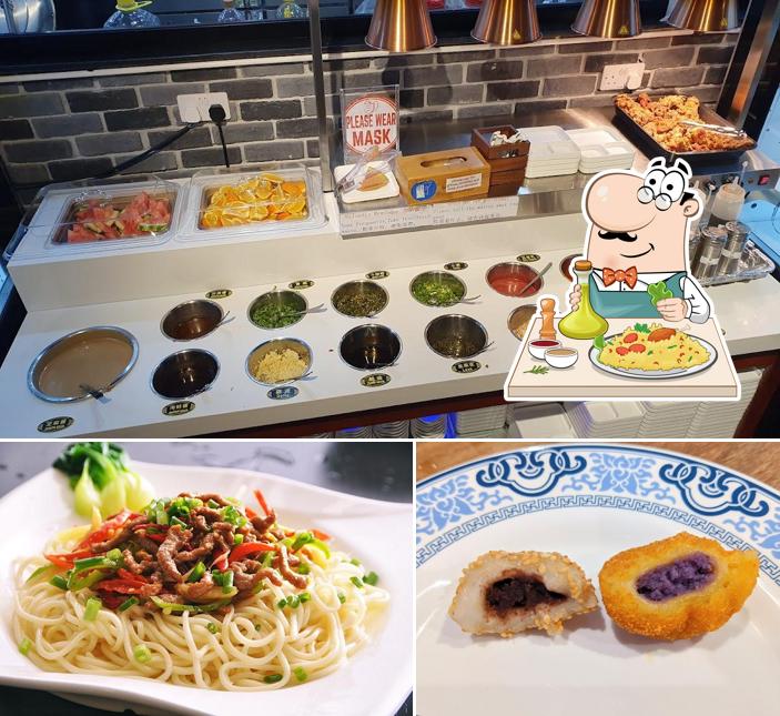 Seven Hot Pot Restaurant（marina branch) 7 Hotpot, Dubai - Restaurant ...