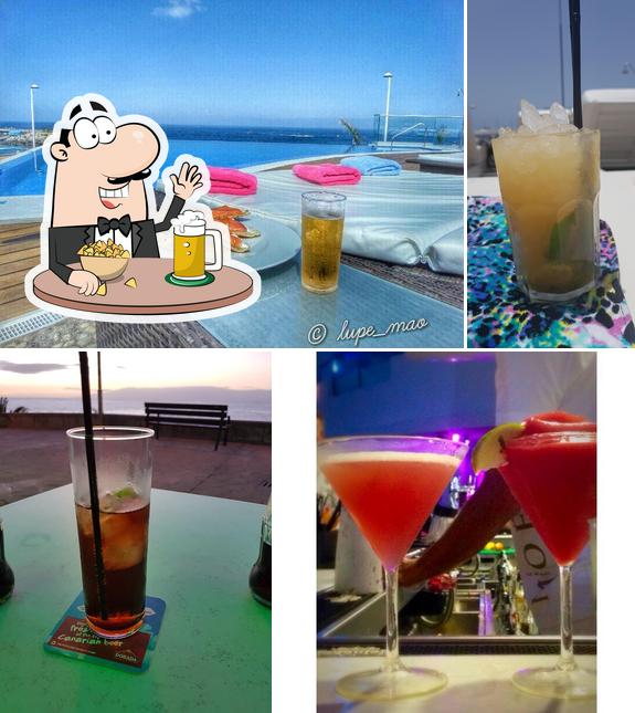 Top 7 cocktail bars in Costa Adeje, october 2025 - Restaurant Guru