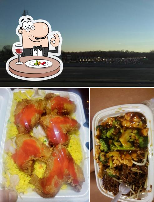 Amin's Chinese Halal Food, Newark - Restaurant menu, prices and reviews