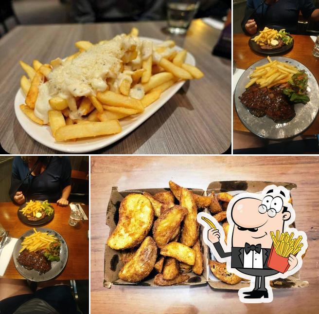 The Bay Mordi, 2 Centreway in Mordialloc - Restaurant menu and reviews