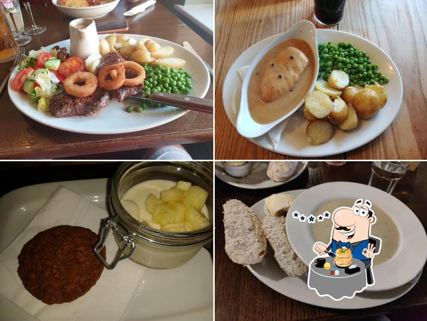 Lydstep Tavern, Lydstep - Restaurant menu, prices and reviews