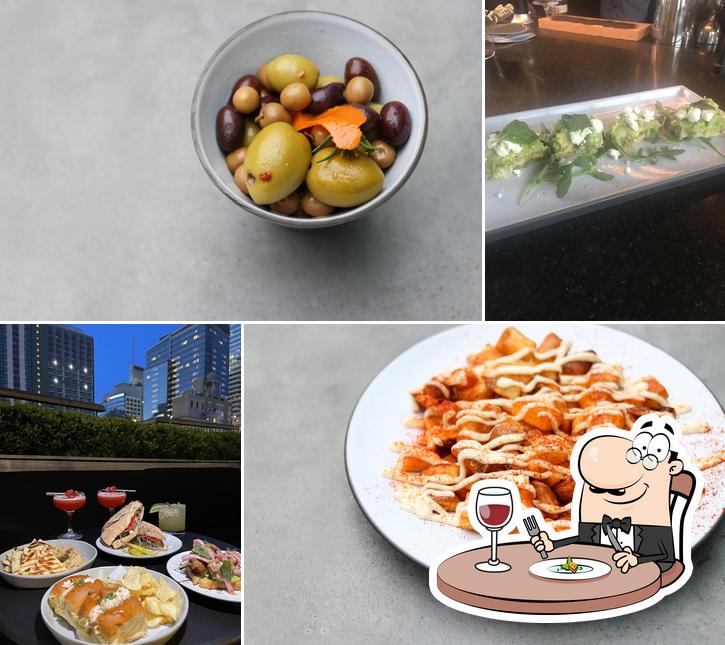Castell Rooftop Lounge, New York City - Restaurant menu, prices and reviews