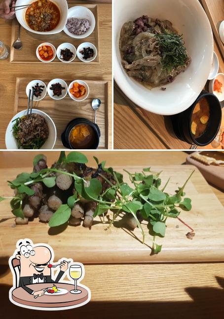 Cha Cha restaurant, Seoul, 157-1 Myeong-dong - Restaurant reviews