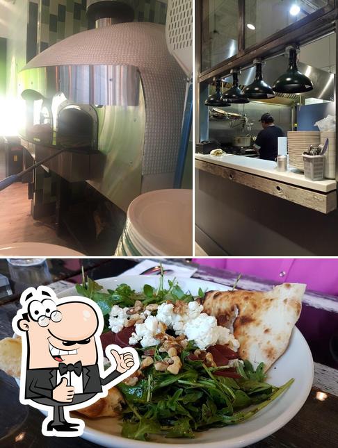 Vivo Pizza + Pasta, 3450 Major MacKenzie Dr W in Vaughan - Restaurant ...