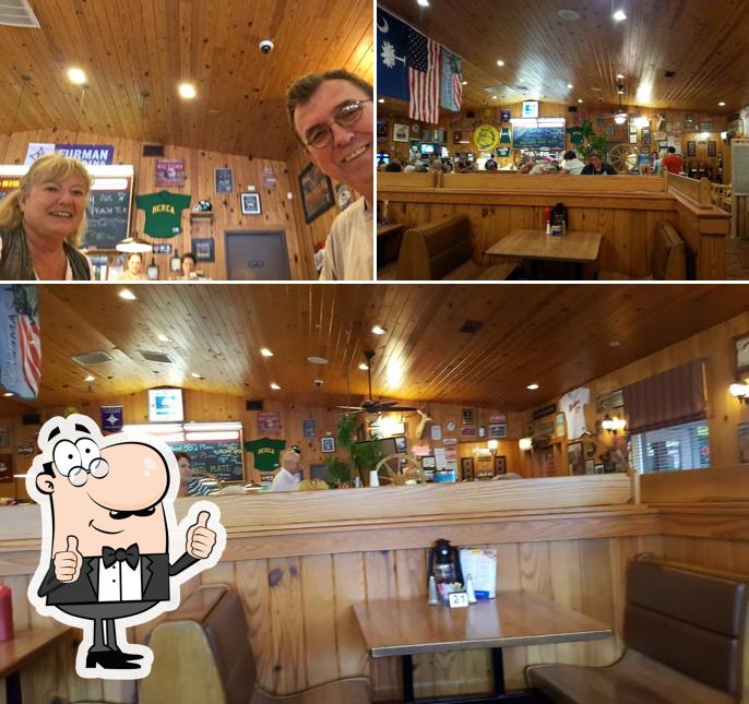The Big Clock of Berea, Greenville - Restaurant menu, prices and reviews