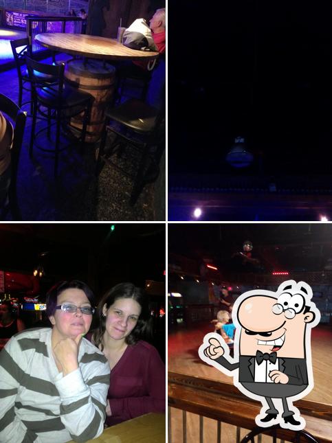 Whiskey Dix, Murfreesboro - Restaurant menu, prices and reviews