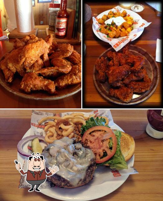 Hooters, 8225 W Higgins Rd in Chicago - Restaurant menu and reviews