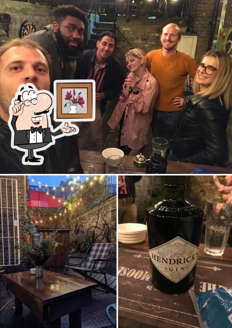 The Elliot Moose, London - Restaurant menu, prices and reviews