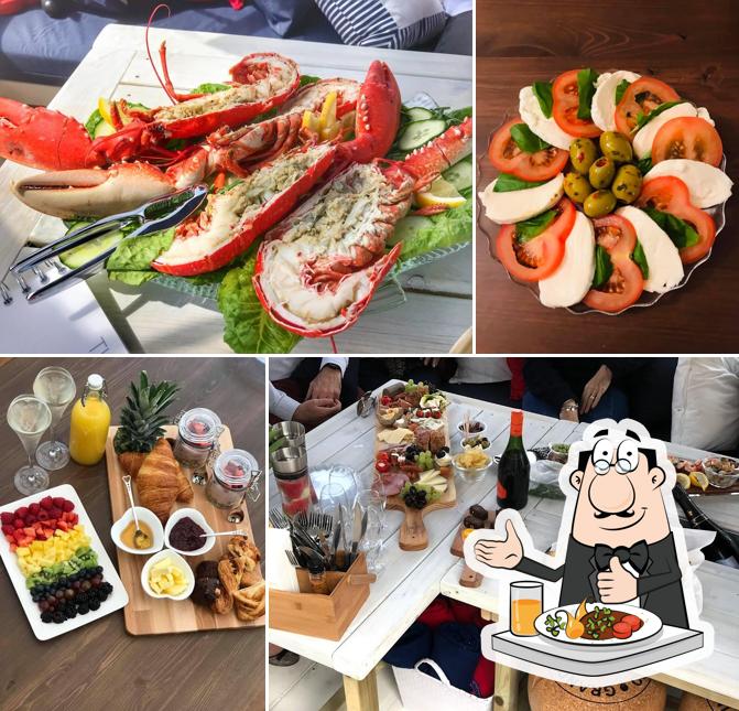 The Fizz Boat in Dartmouth - Restaurant reviews