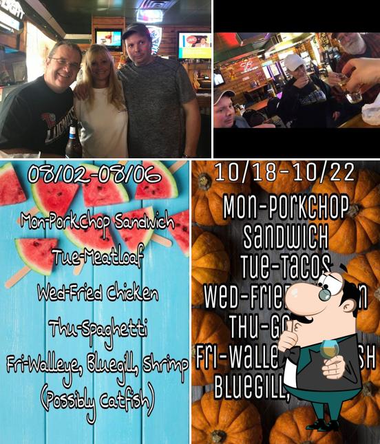 Lake Springfield Tavern in Springfield - Restaurant menu and reviews
