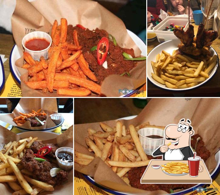 Yard & Coop Manchester in Manchester - Restaurant menu and reviews