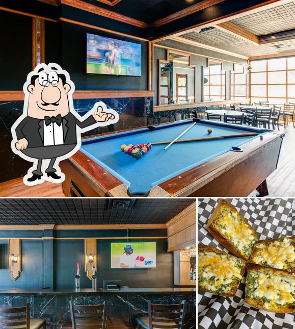 Round Table Tavern, Toronto - Restaurant menu, prices and reviews