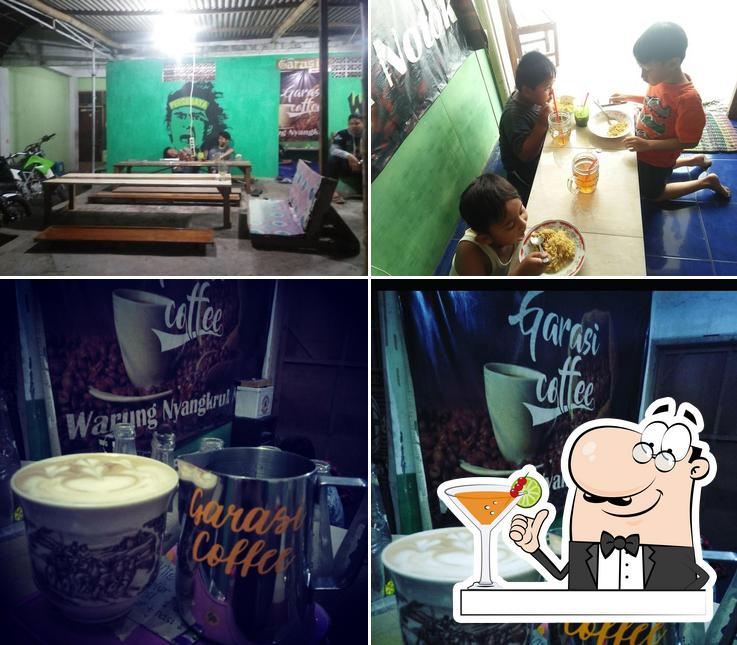 Warkop Garasi Coffee cafe, Surabaya - Restaurant reviews
