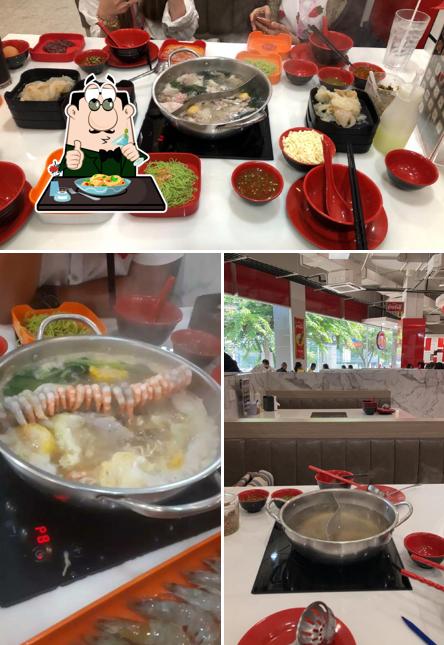 Suki Teenoi (Phahonyothin 19) restaurant, Bangkok, 1 Phahonyothin Road ...