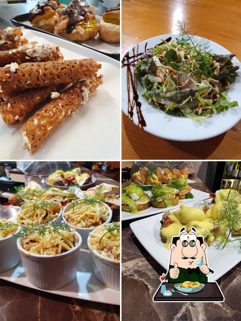 Bay View Hotel, Kaiaua - Restaurant menu, prices and reviews