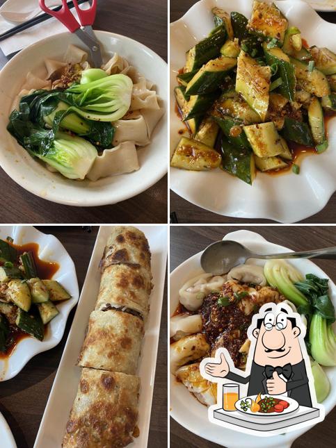 Happy Noodle House in Vancouver - Restaurant menu and reviews