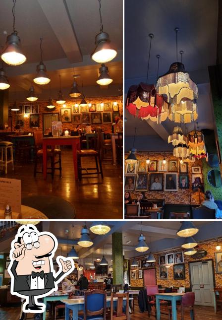 Truro Lounge, Truro - Restaurant menu, prices and reviews