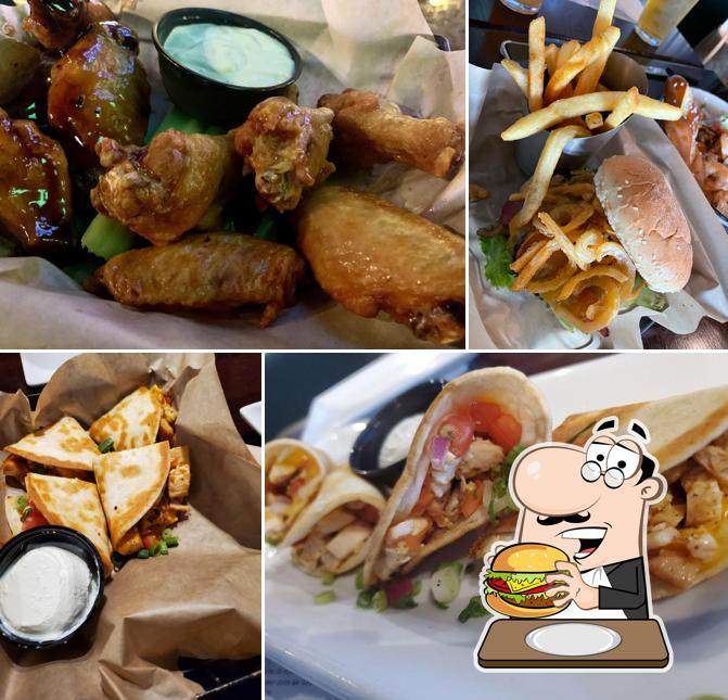 Best sport bars in North Brunswick Township, summer 2024 - Restaurant Guru