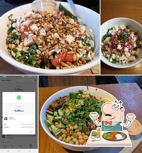 iQ Food Co., Toronto, Union - Restaurant menu, prices and reviews