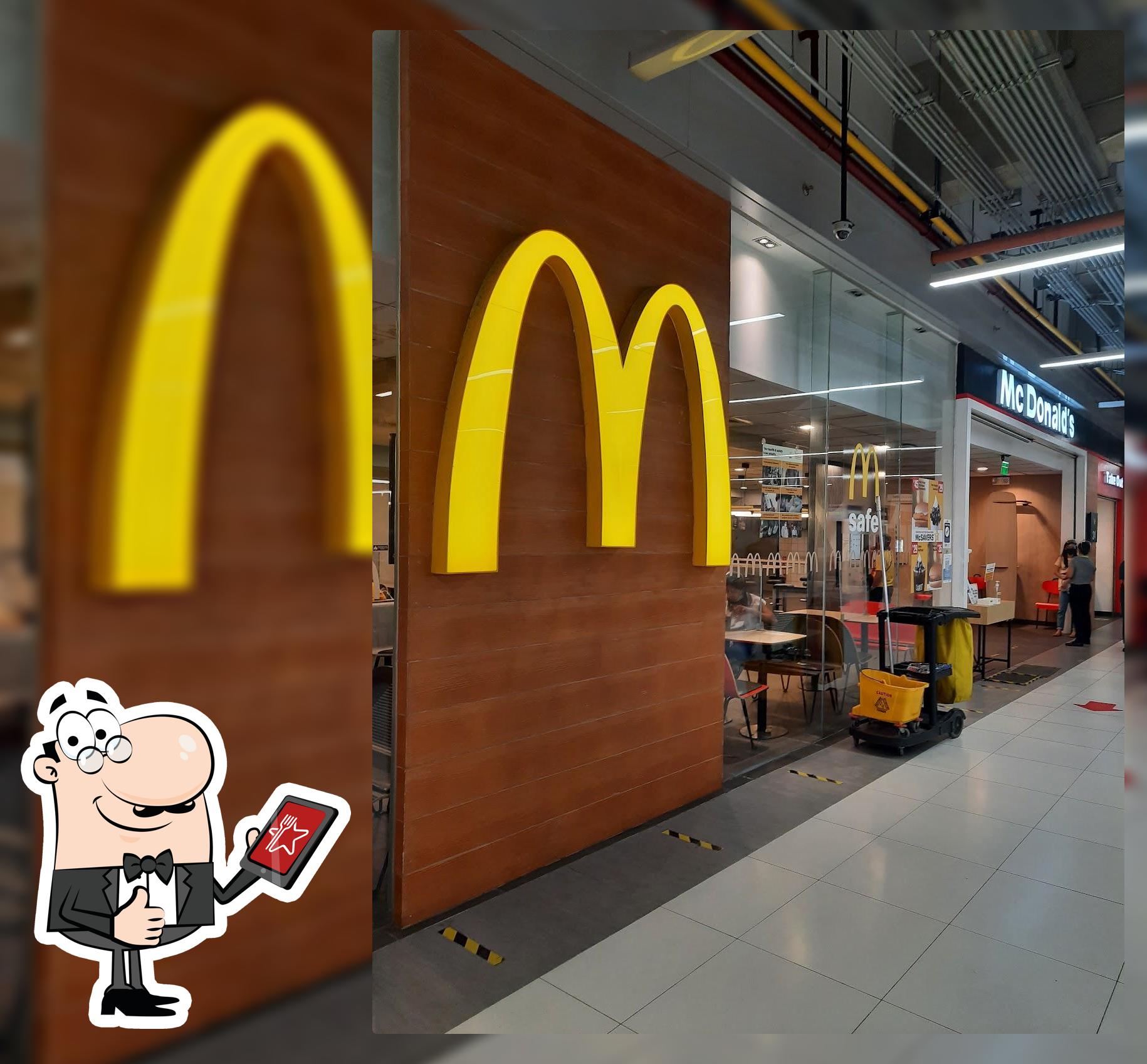 McDonald's PITX restaurant, Parañaque - Restaurant reviews
