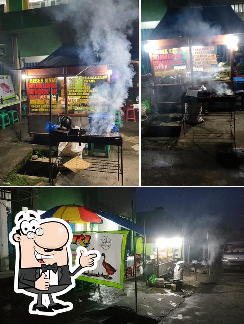 Rumah Makan Sari Laut Lesehan Mas Ari BALIRASA restaurant, Indonesia ...