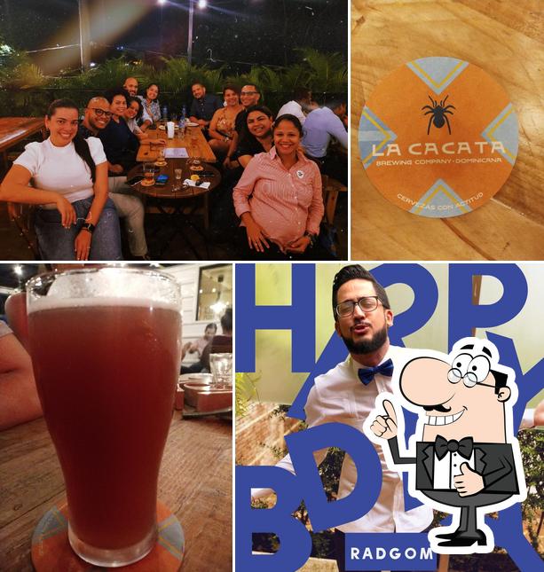 La Cacata Brewing Company pub & bar, Santo Domingo - Restaurant menu ...
